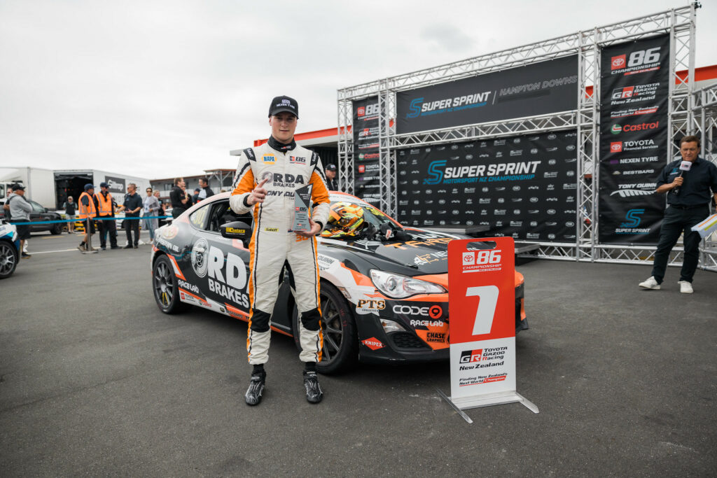 Dominant Rooney clean sweeps Toyota 86 at Hampton Downs