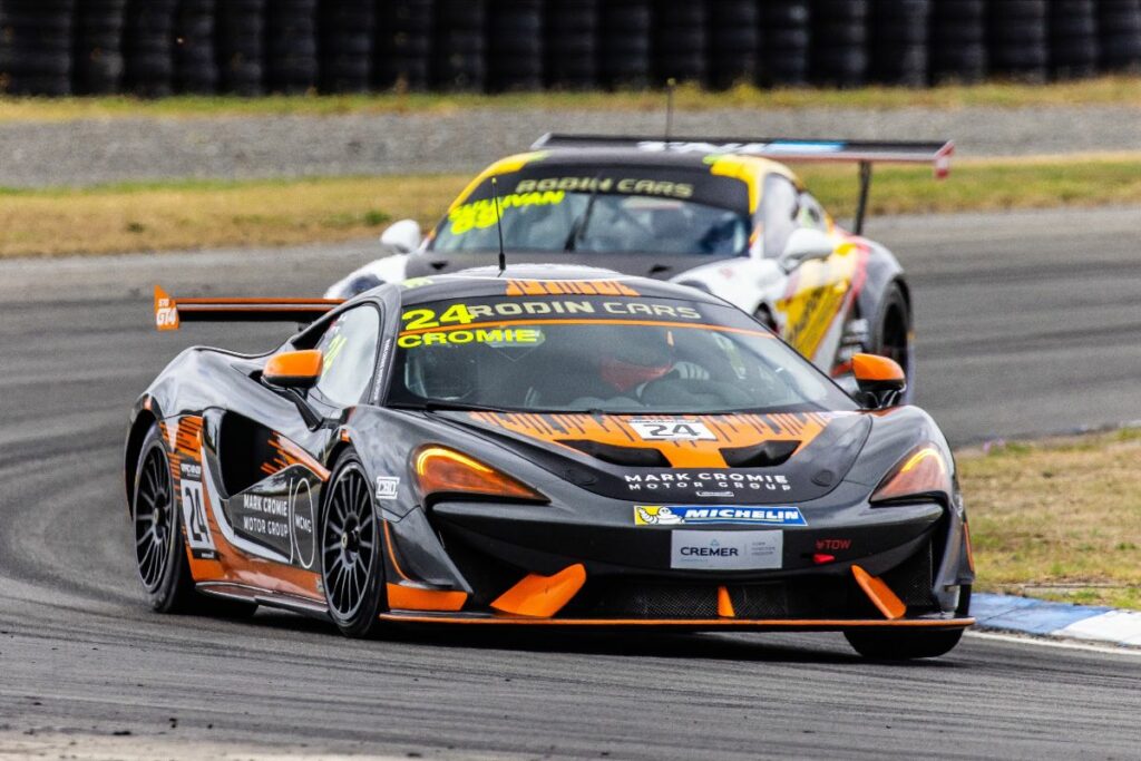 Tight GT4 Showdown Looming in Rodin Cars Super GT