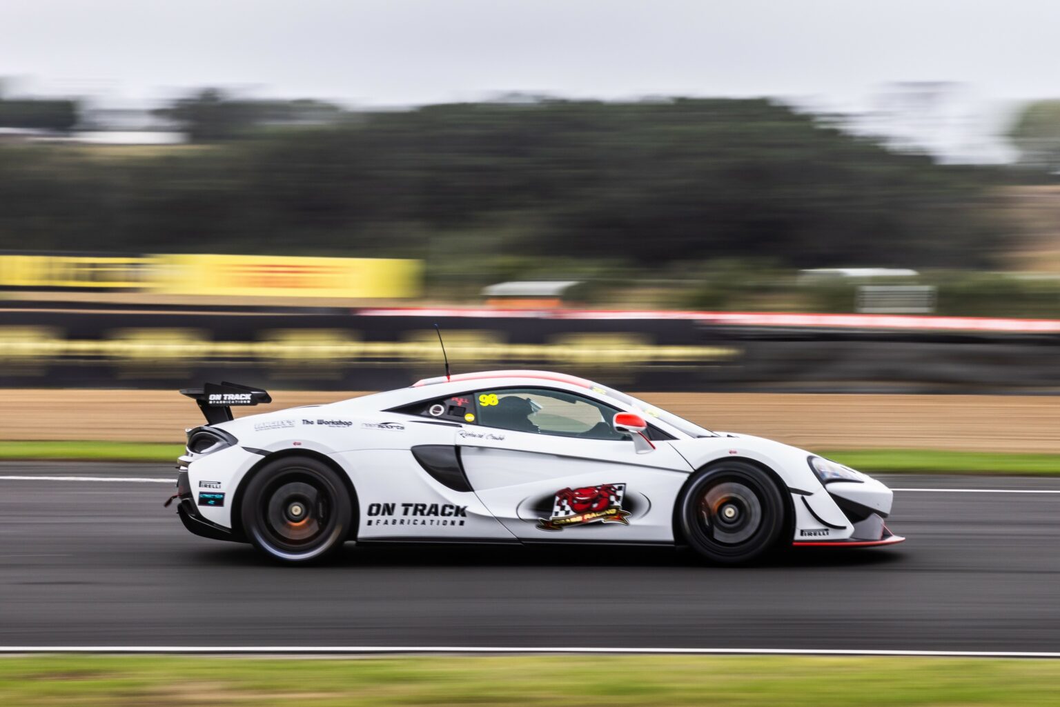 From Off-roading to Circuit – McLaren GT4 for Richard Crabb