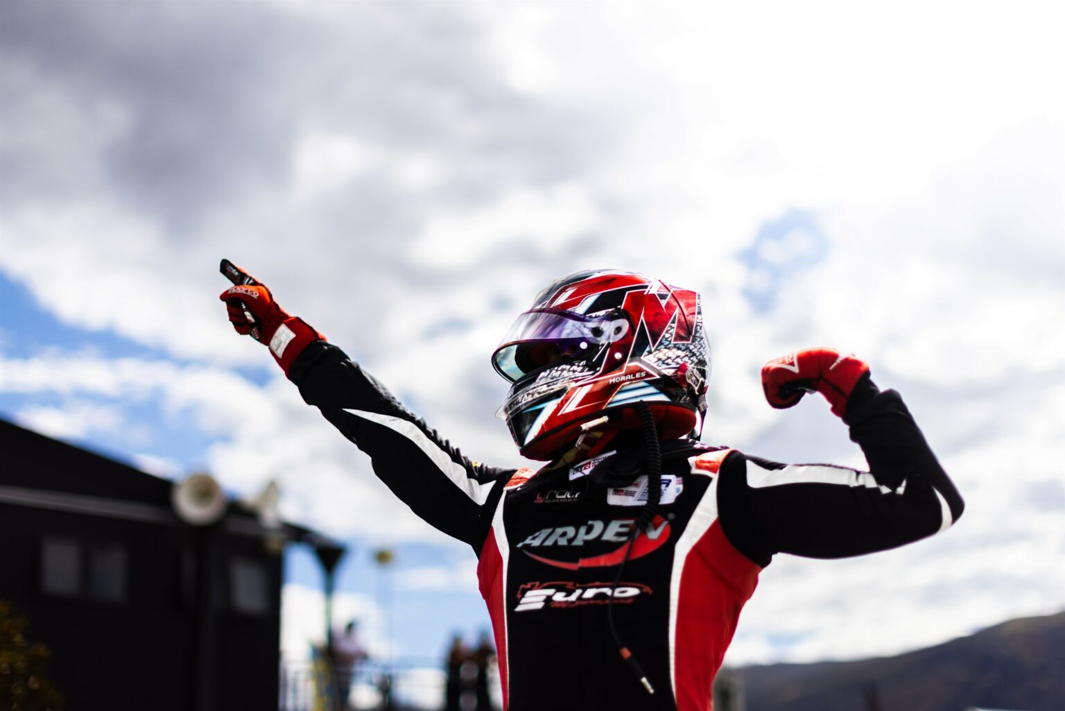 David Morales beats fever for FROC victory, heartbreak for Hedge