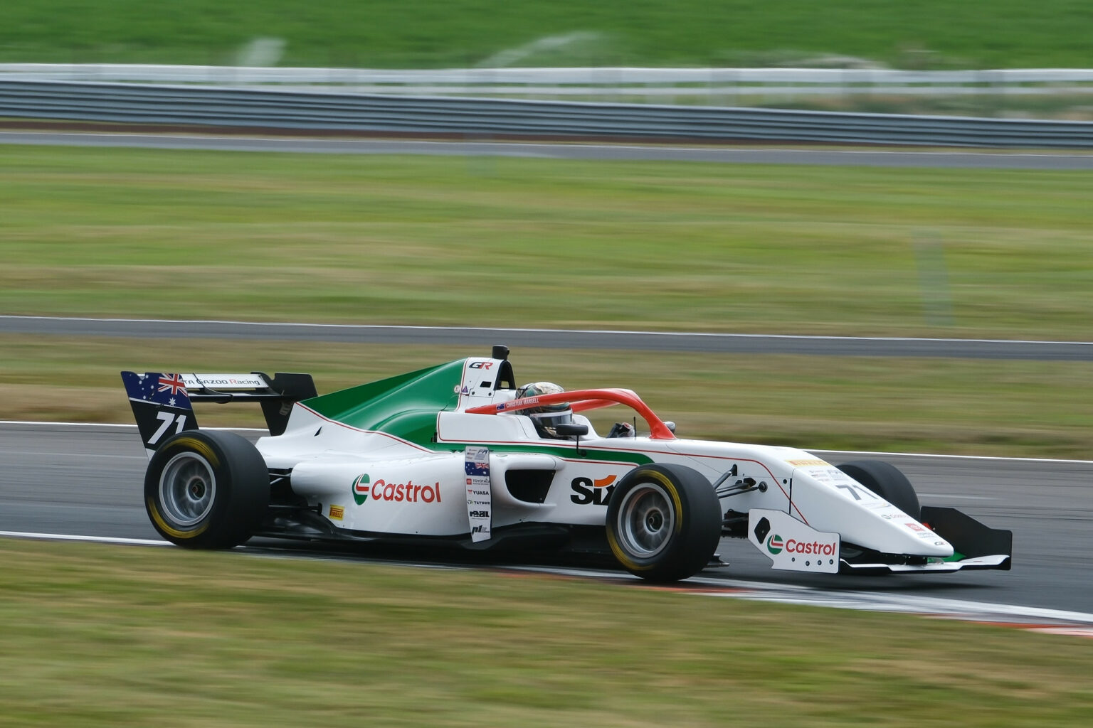Castrol puts its weight behind Crosbie’s FR Oceania challenge