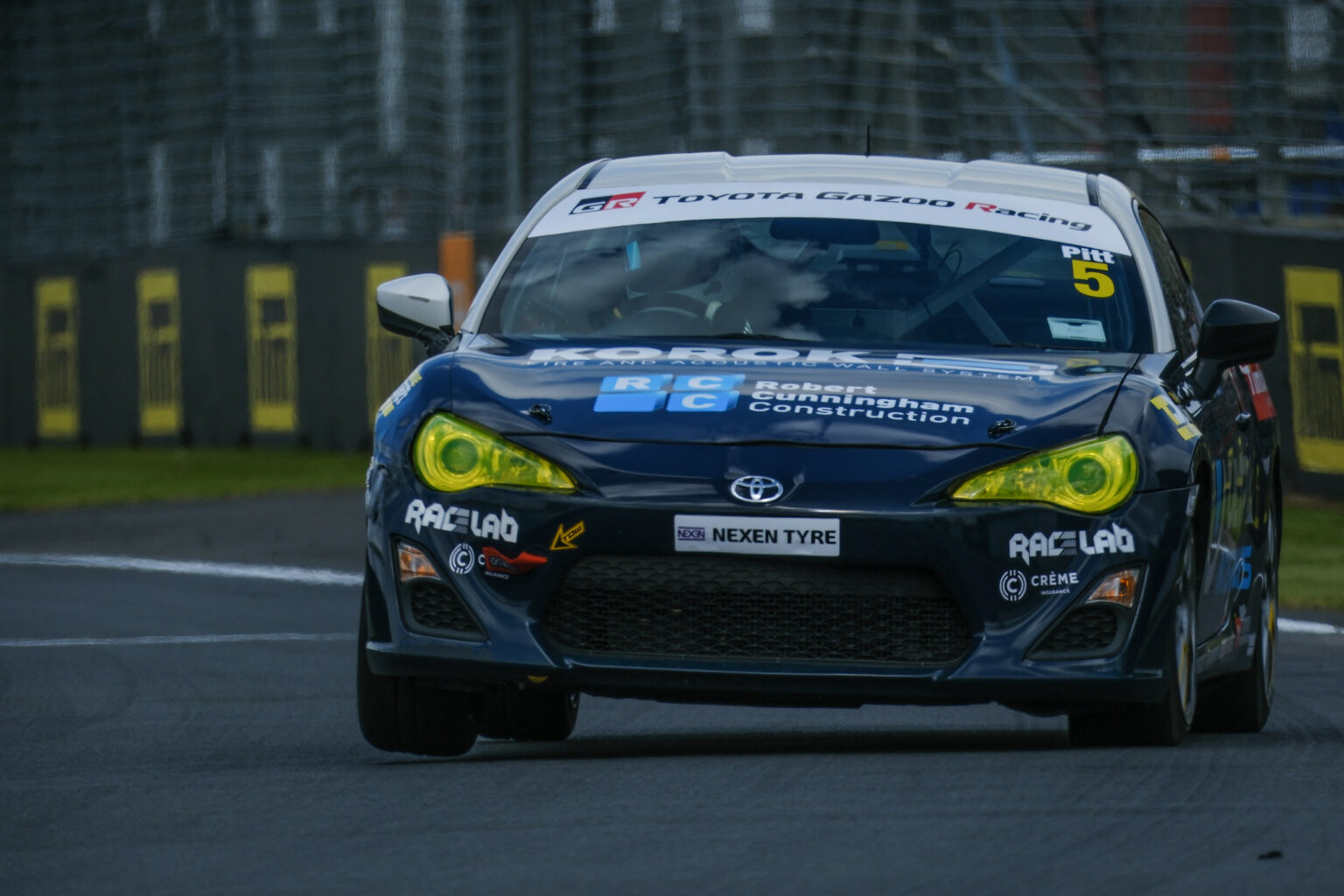 Race winner Pitt focussed on consistency in 2023