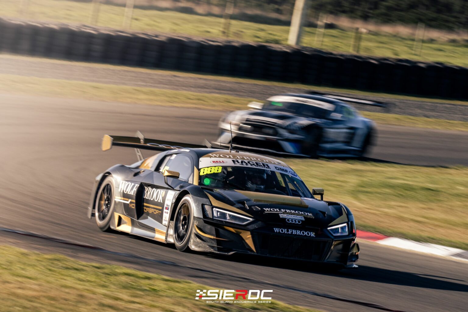 Brooks & Riding take command of Three-Hour South Island Endurance race ...